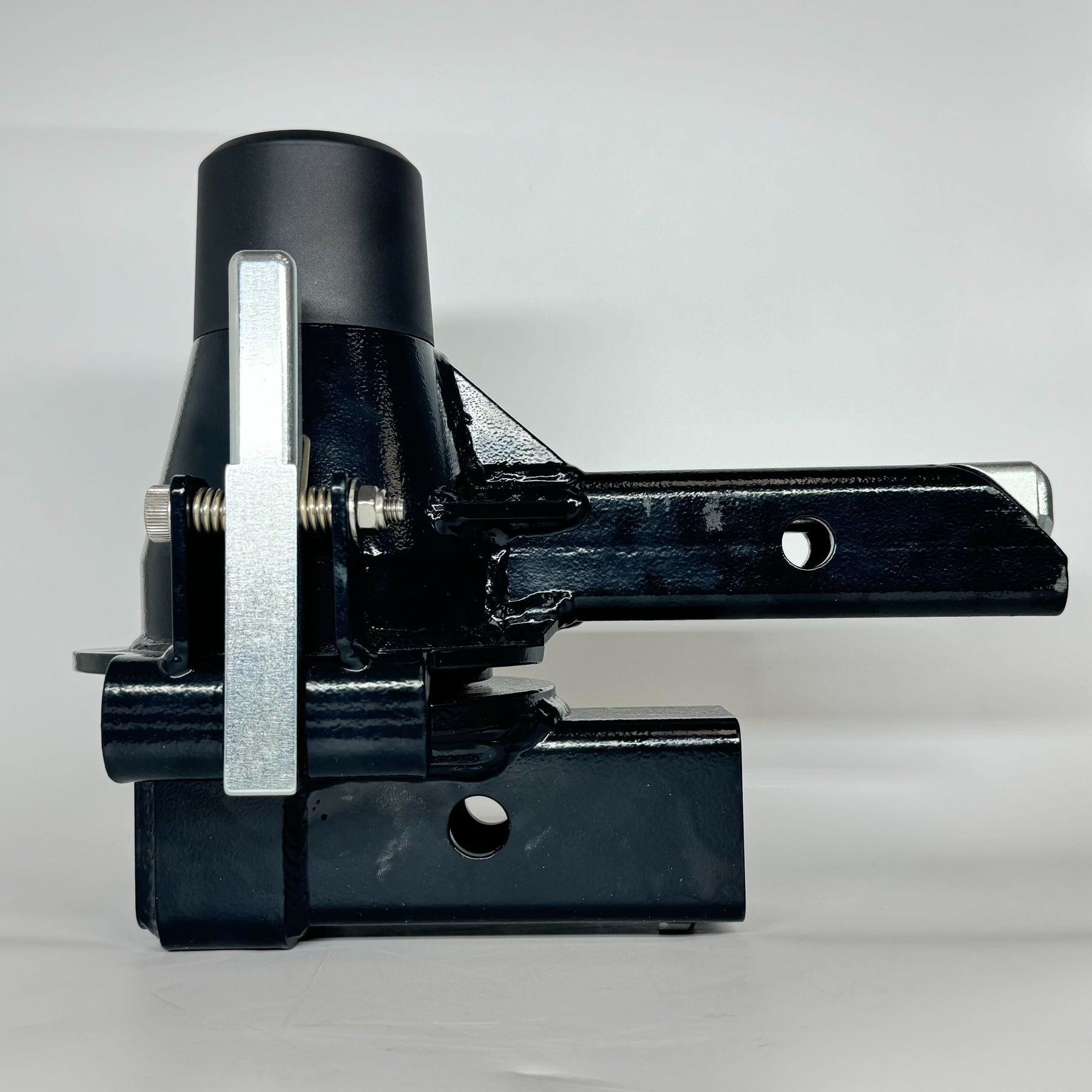 Axis Hitch Adaptor – VelociRAX