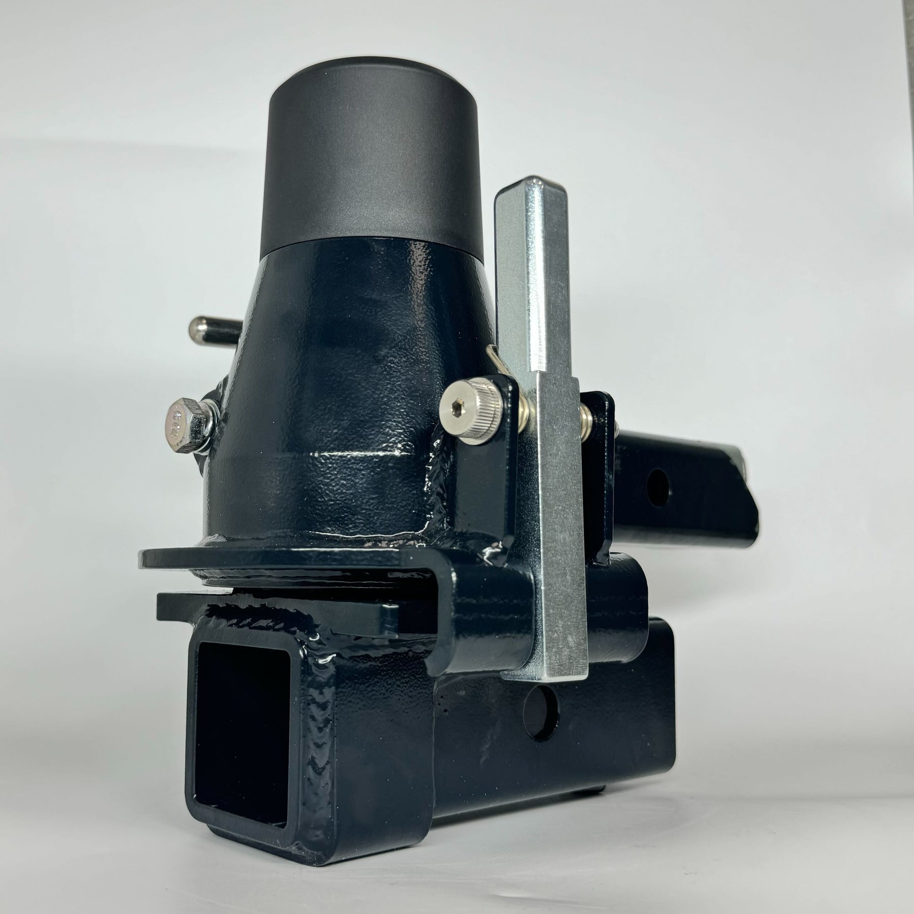 Axis Hitch Adaptor – VelociRAX